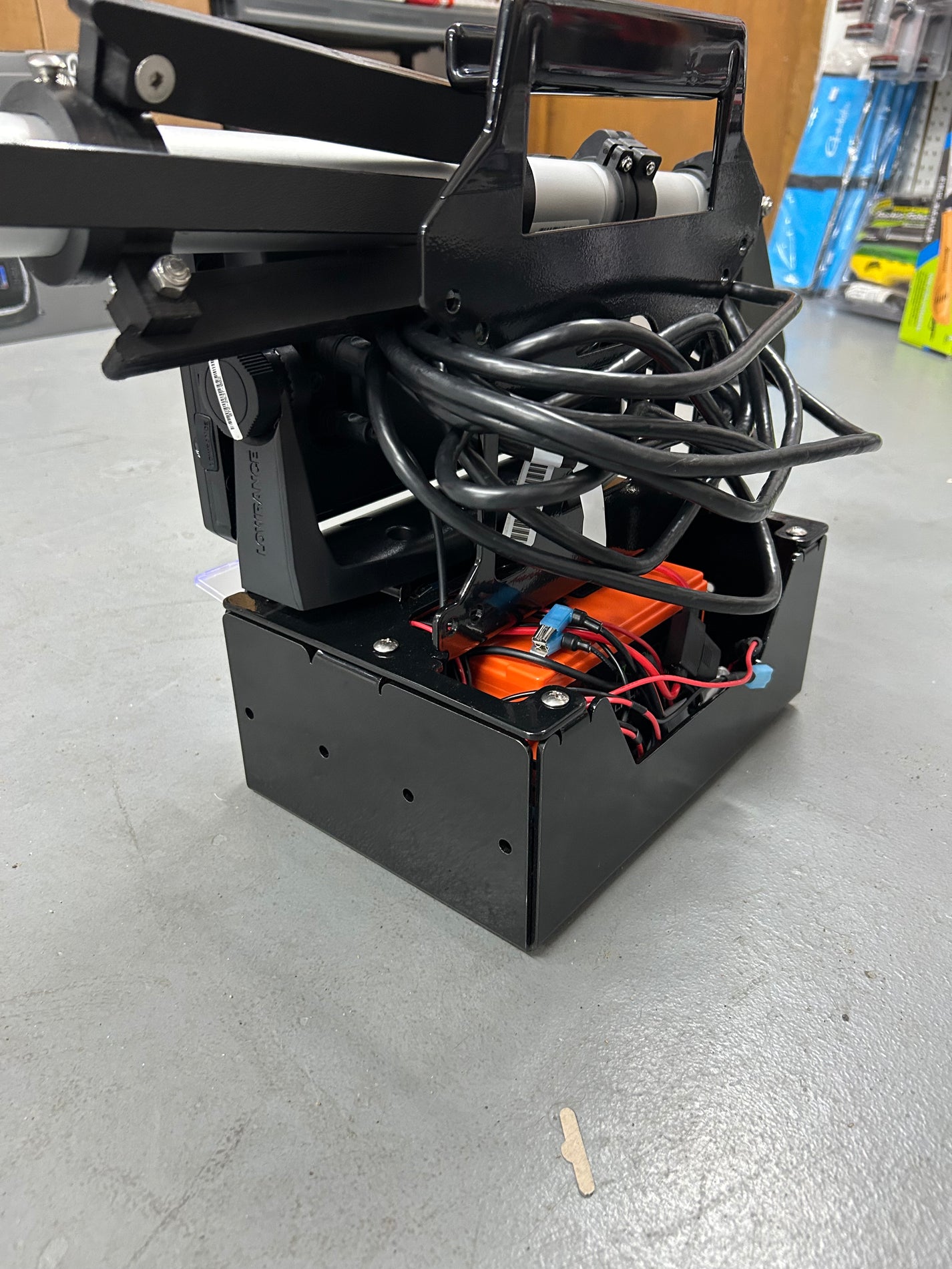 Lowrance Eagle Eye 9 "DA Exclusive" Ice Fishing Bundle – Dakota Angler